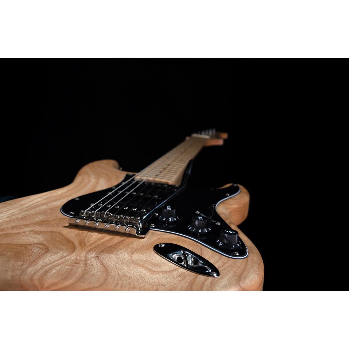 PRODIPE GUITARS ST83 ASH - Guitare électrique Frêne Americain Massif